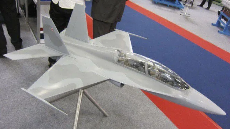 Polonia le propone a Ucrania unirse al proyecto Grot-2