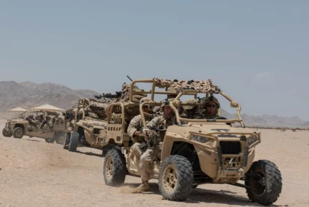 El USMC adquiere vehículos Polaris MRZR-D UTV
