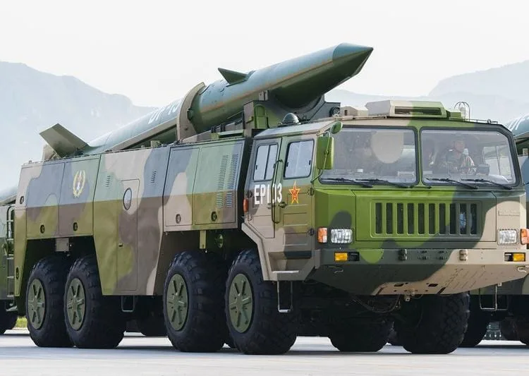 Se espera que China revele un misil nuclear capaz de alcanzar a EE.UU ...