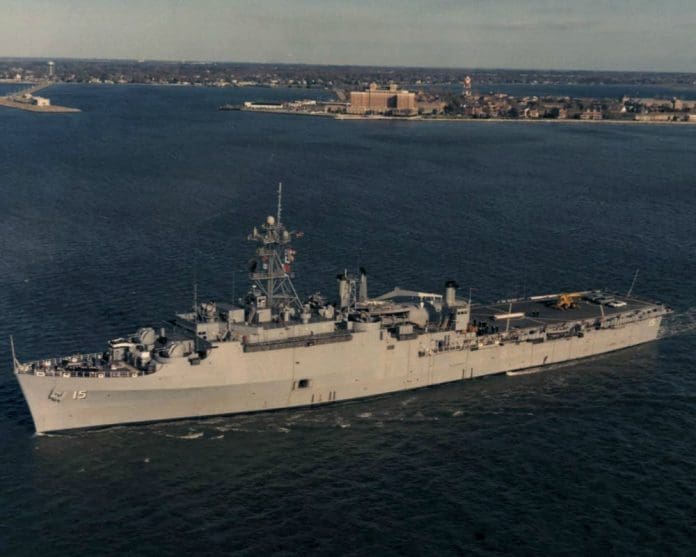 Conoce al USS Ponce, el LPD que estaría negociando la Armada Argentina.