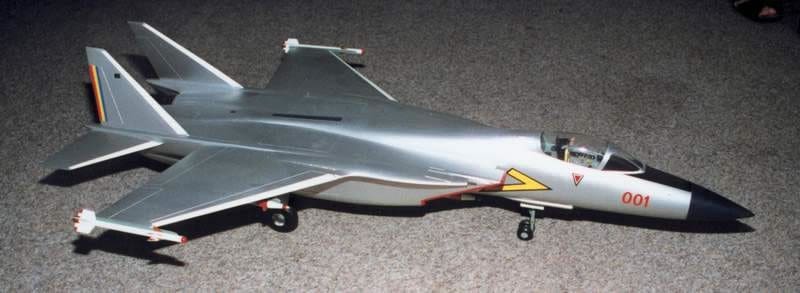 Cazas Olvidados: IAR-95