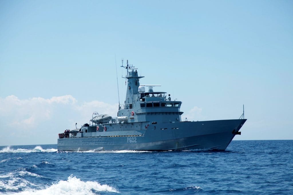 La Real Fuerza de Defensa de las Bahamas – La Fuerza de Defensa que es ...