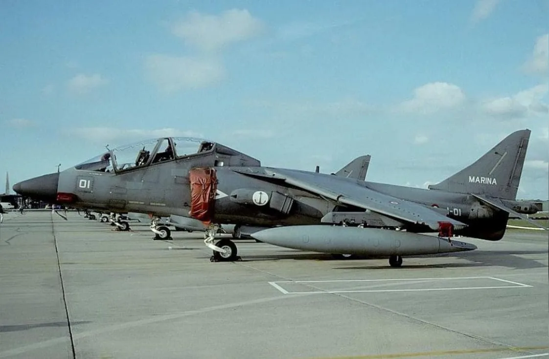 Boeing realizará mejoras y soporte al avión de entrenamiento T/AV-8B ...