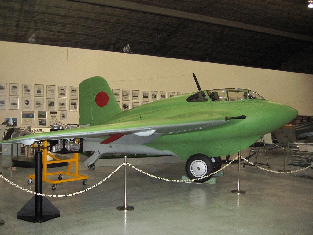 Cazas Olvidados - Mitsubishi J8M Shusui, el Komet Japones