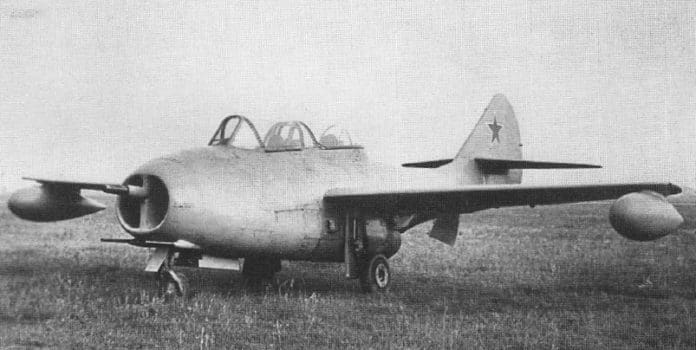 Cazas Olvidados - MIG-9 “Fargo”, el primer caza jet soviético