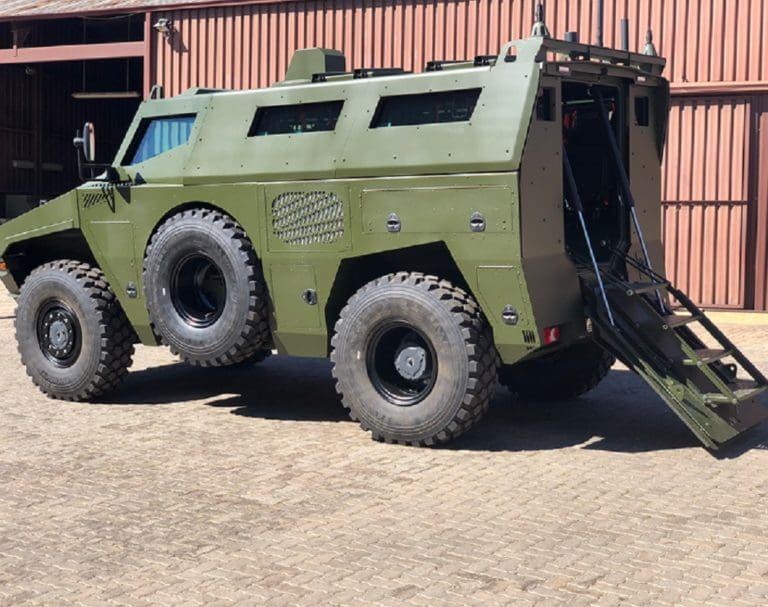 Milkor ofrece su vehículo blindado 4 X 4 a la Argentina