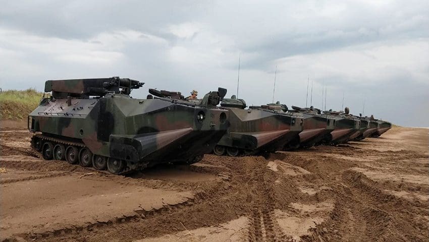 A 51 años de la adquisición de los LVTP-7 y LARC V