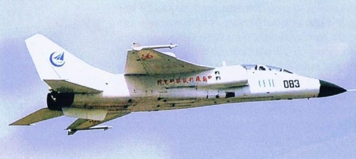 Xian JH-7, el Super Etendard chino del Ejército Popular de Liberación