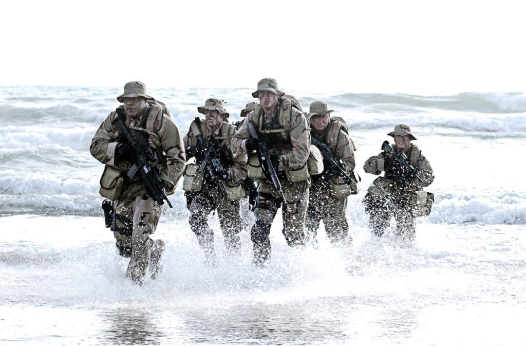 Los Navy SEAL: la unidad de operaciones navales de EE.UU. más mediática ...