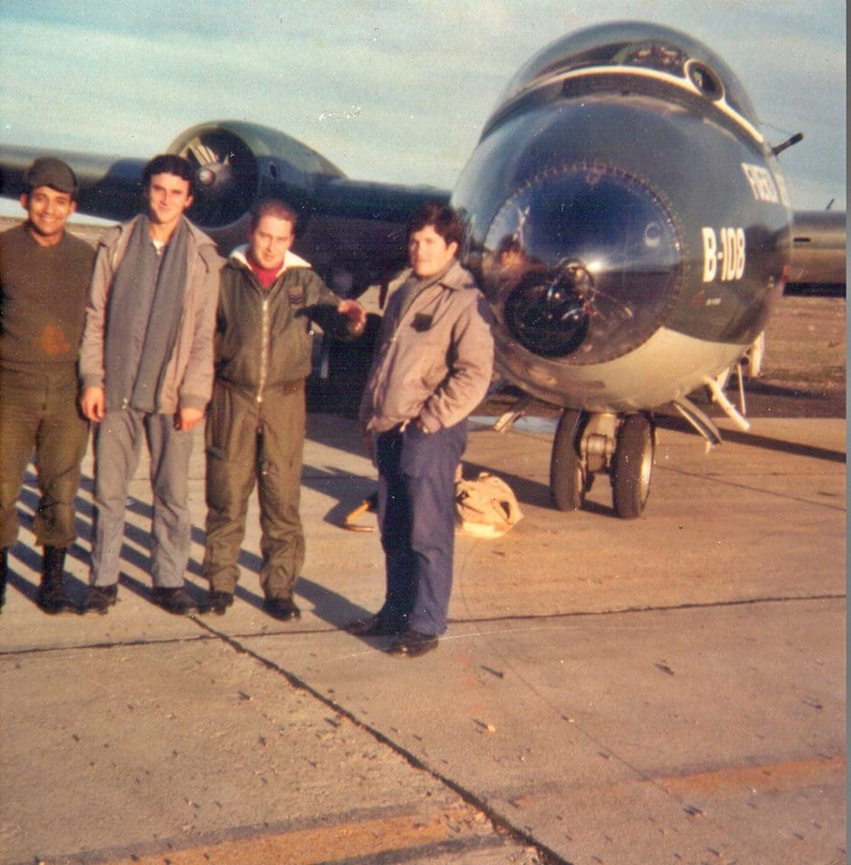 50 Años del avión Canberra en la Fuerza Aérea Argentina - Parte 2: Malvinas