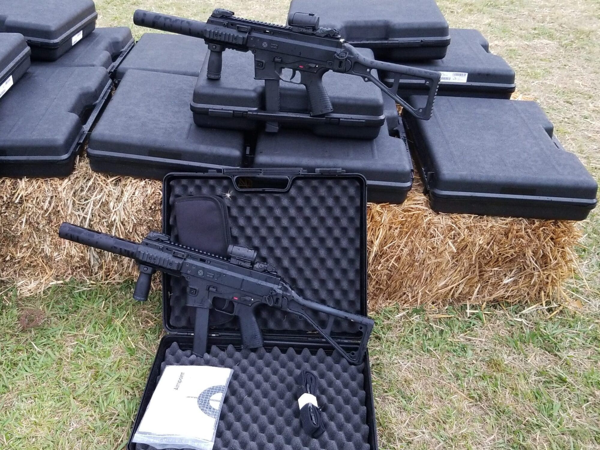 Un punto por punto del armamento individual recibido por el Ejército ...