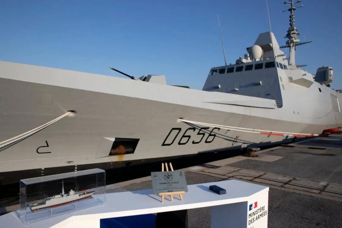 La Marina Nacional francesa recibe fragata FREMM "Alsace" de Naval Group