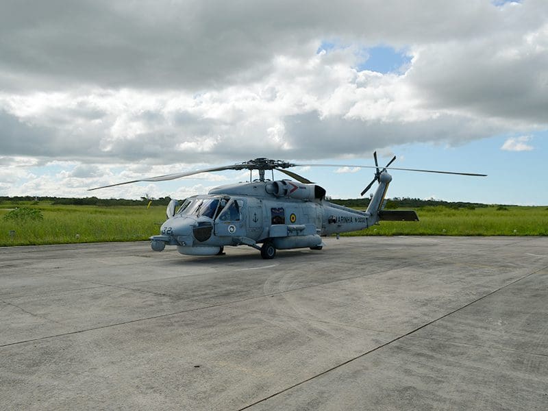 Los SH-16 Seahawk de la Marina de Brasil alcanzan las 8 mil horas de vuelo