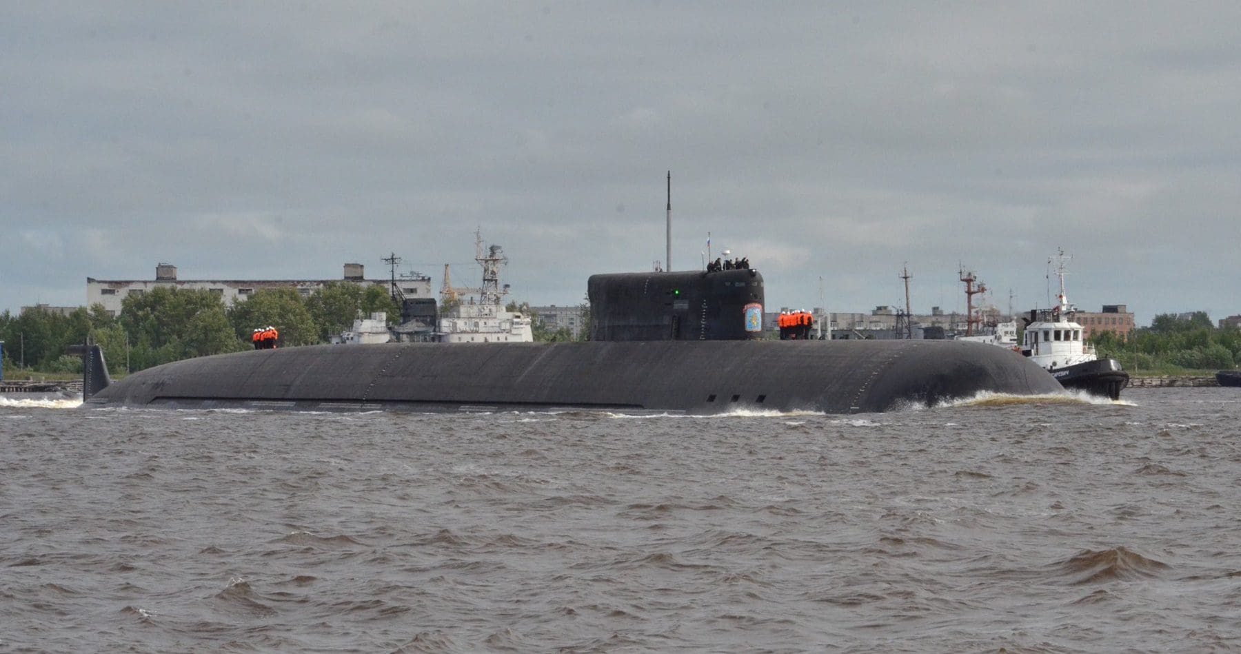 K-329 Belgorod: El gigantesco submarino ruso navega por primera vez