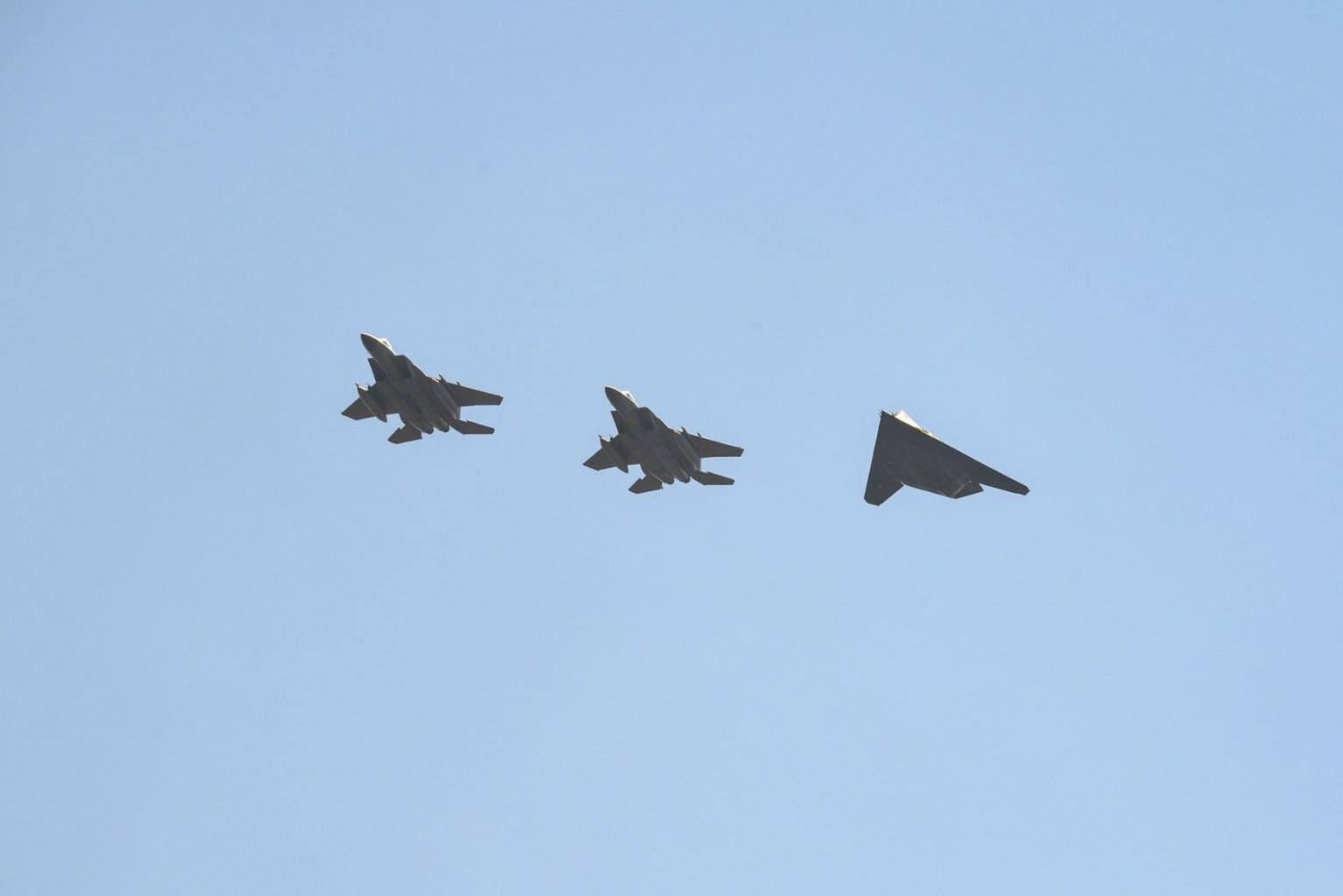 El retorno (oficial) de los F-117 Nighthawk