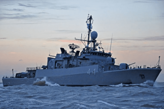 Detalles de los trabajos de reparación y modernización de la corbeta ...