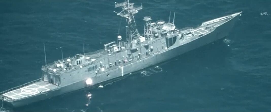 Ejercicio RIMPAC SINKEX 2022: La corbeta Lekir de la Armada Real de ...