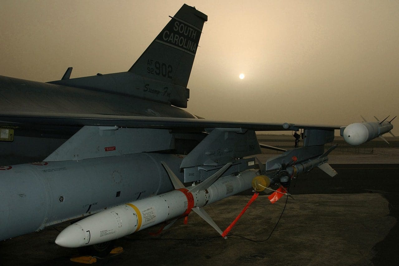 La producción del nuevo misil AIM-260 de la Fuerza Aérea de EE.UU. podría comenzar este año