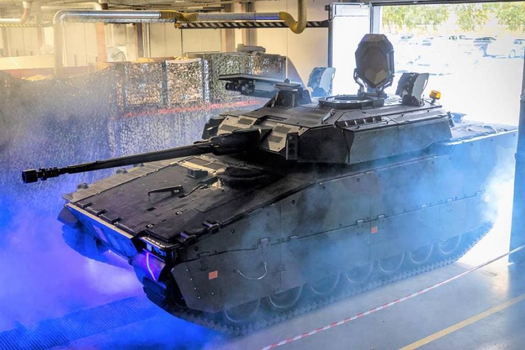 BAE Systems presenta el primer vehículo de combate CV90 actualizado para los Países Bajos