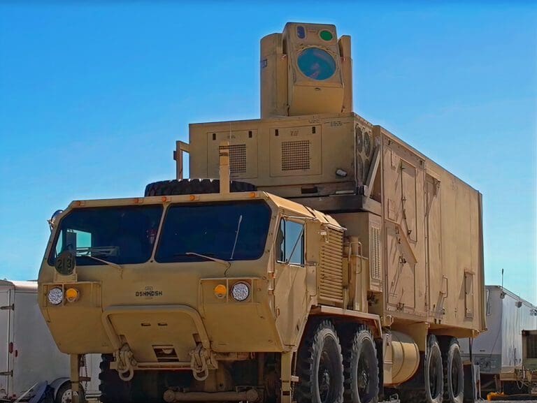 Lockheed Martin entrega un sistema láser de 300 kW de potencia a los ...