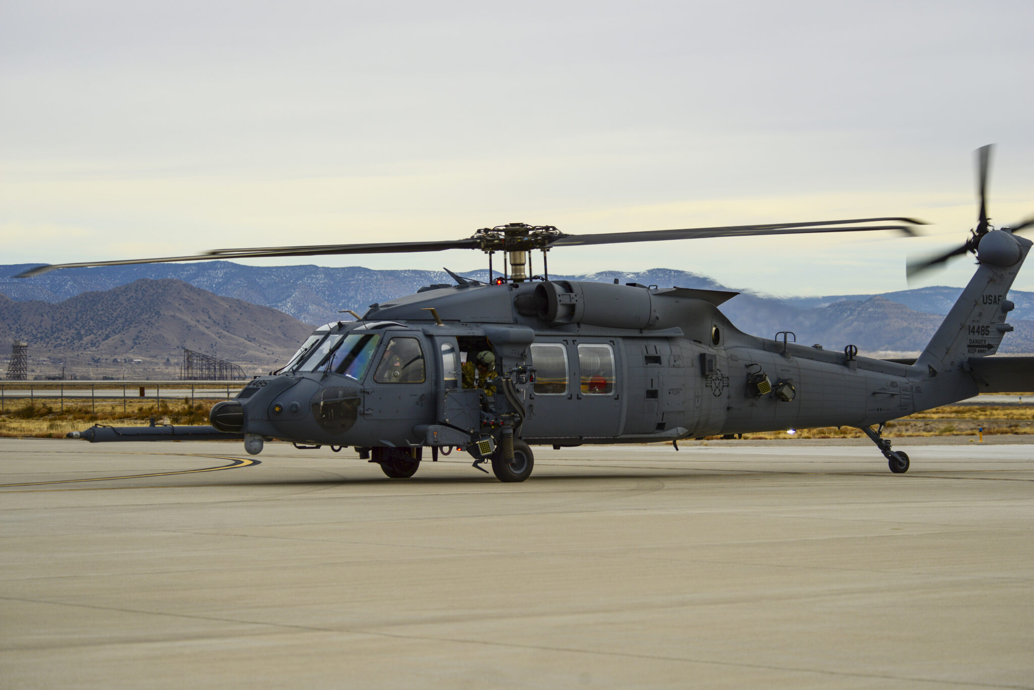 Los helicópteros HH-60W de la USAF alcanzan la Capacidad Operativa Inicial