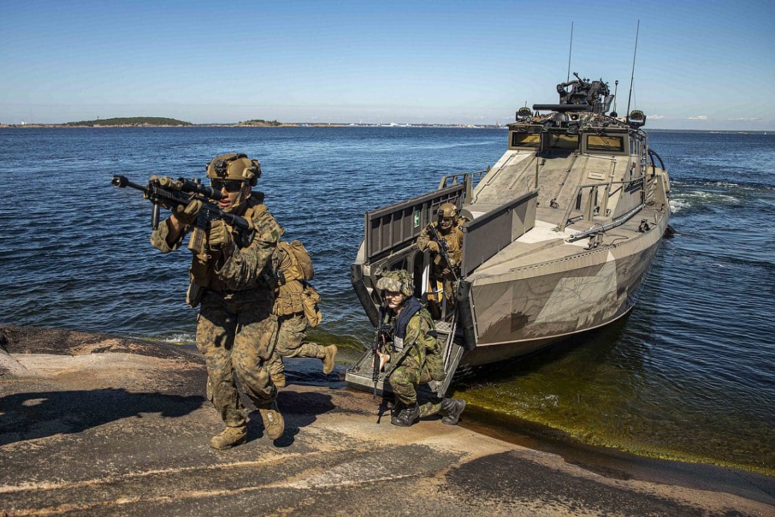 Finlandia y Estados Unidos adiestran a sus tropas de operaciones especiales