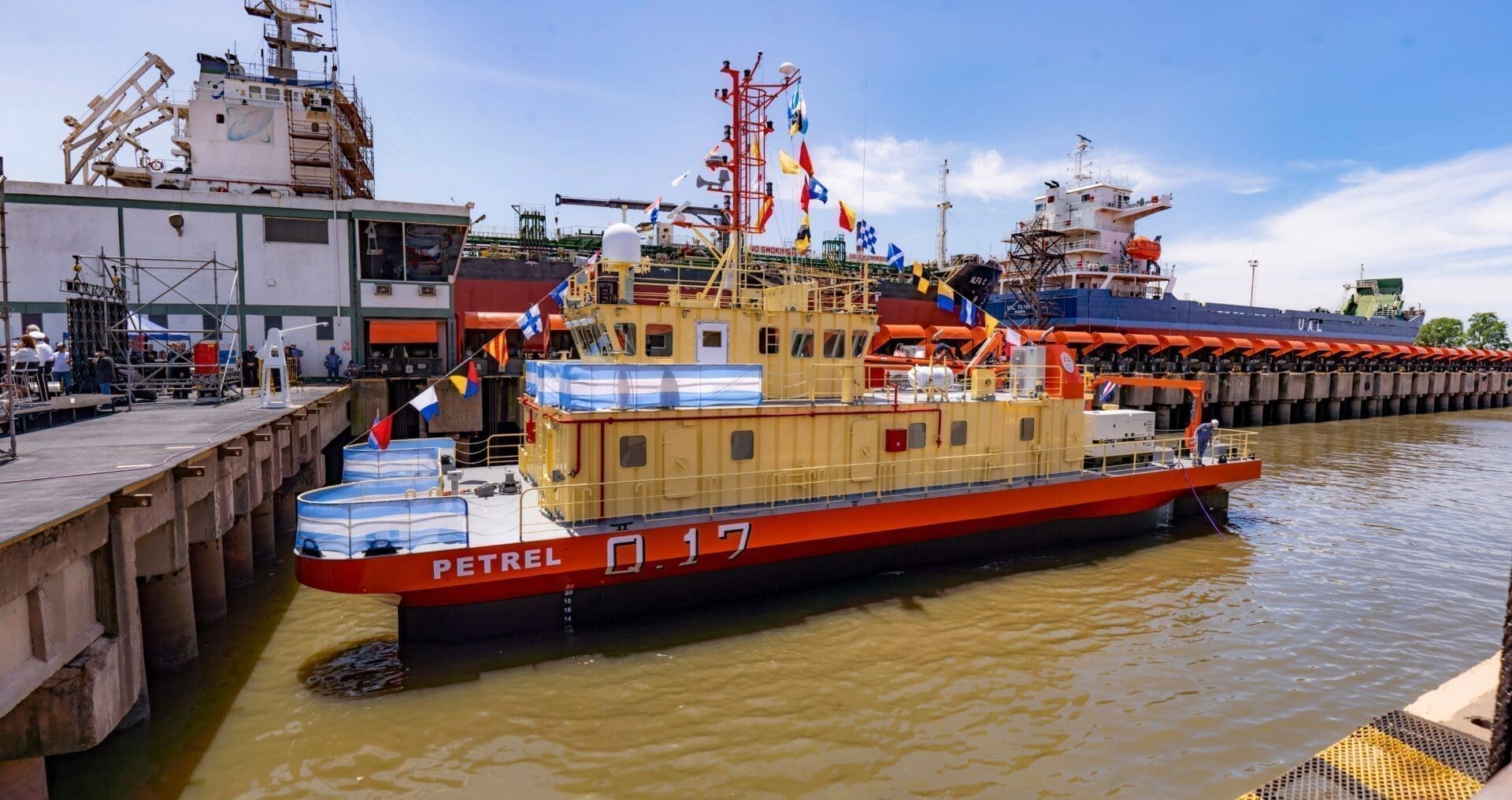 ARA Hércules, ARA Petrel, F-16: resumen de la semana 13/11