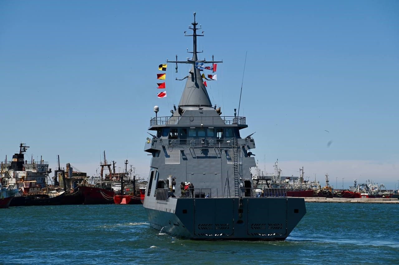 El ARA Storni zarpó para cumplir tareas de vigilancia y patrullado en la milla 200