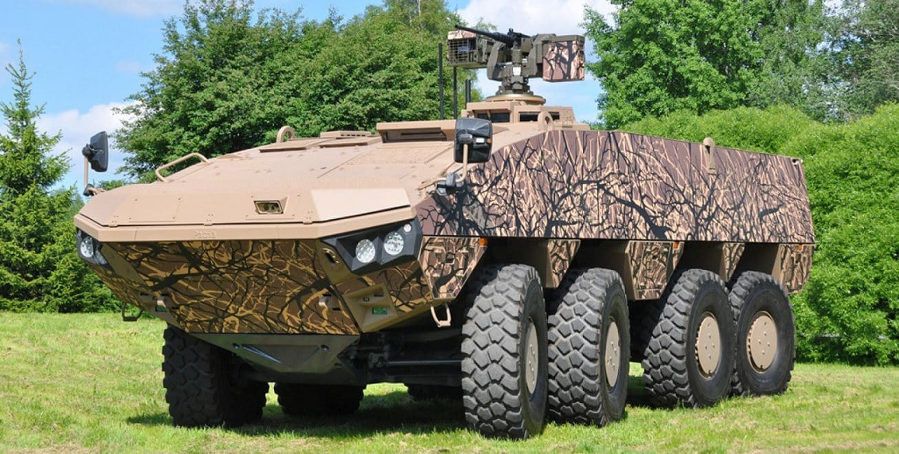 Patria entrega el primer VCBR AMVxp 8x8 al Ejército de Eslovaquia