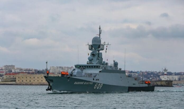 Rusia botó su corbeta de misiles clase Buyan-M número once