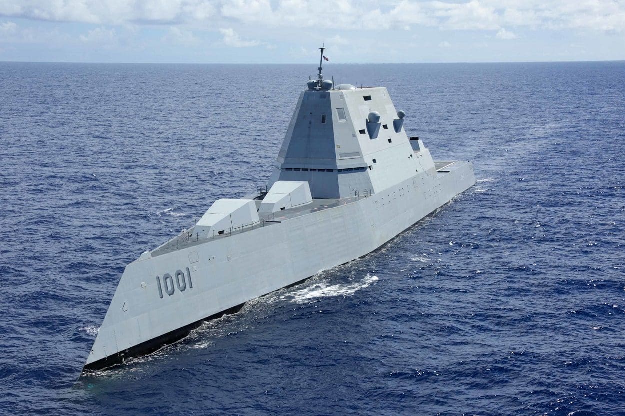 Ingalls iniciará la modernización de los destructores Zumwalt de la US Navy