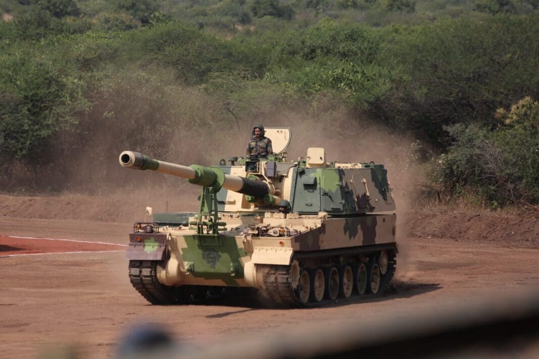 La India comprará otro lote de 100 obuses autopropulsados K9 Vajra