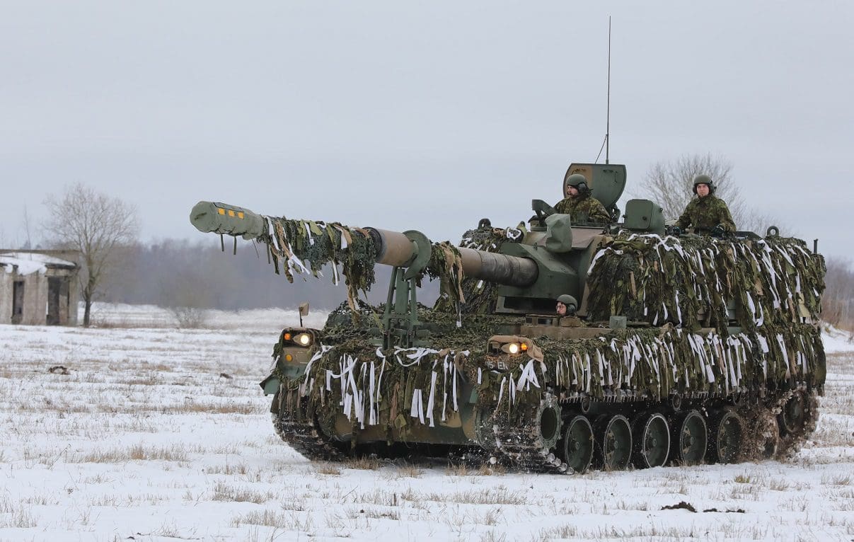 Avanza el desarrollo del nuevo obús autopropulsado AS9 Huntsman del ...