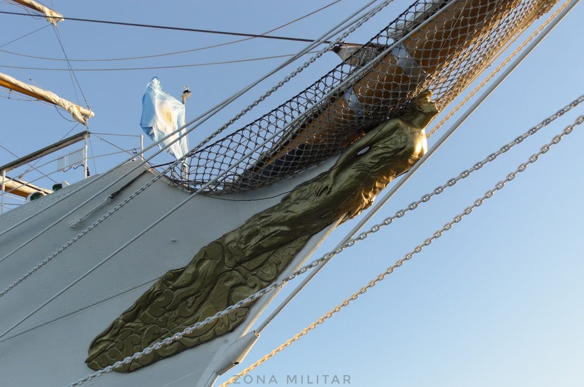 Galería - Una recorrida por el buque emblema de la Armada Argentina, la ...