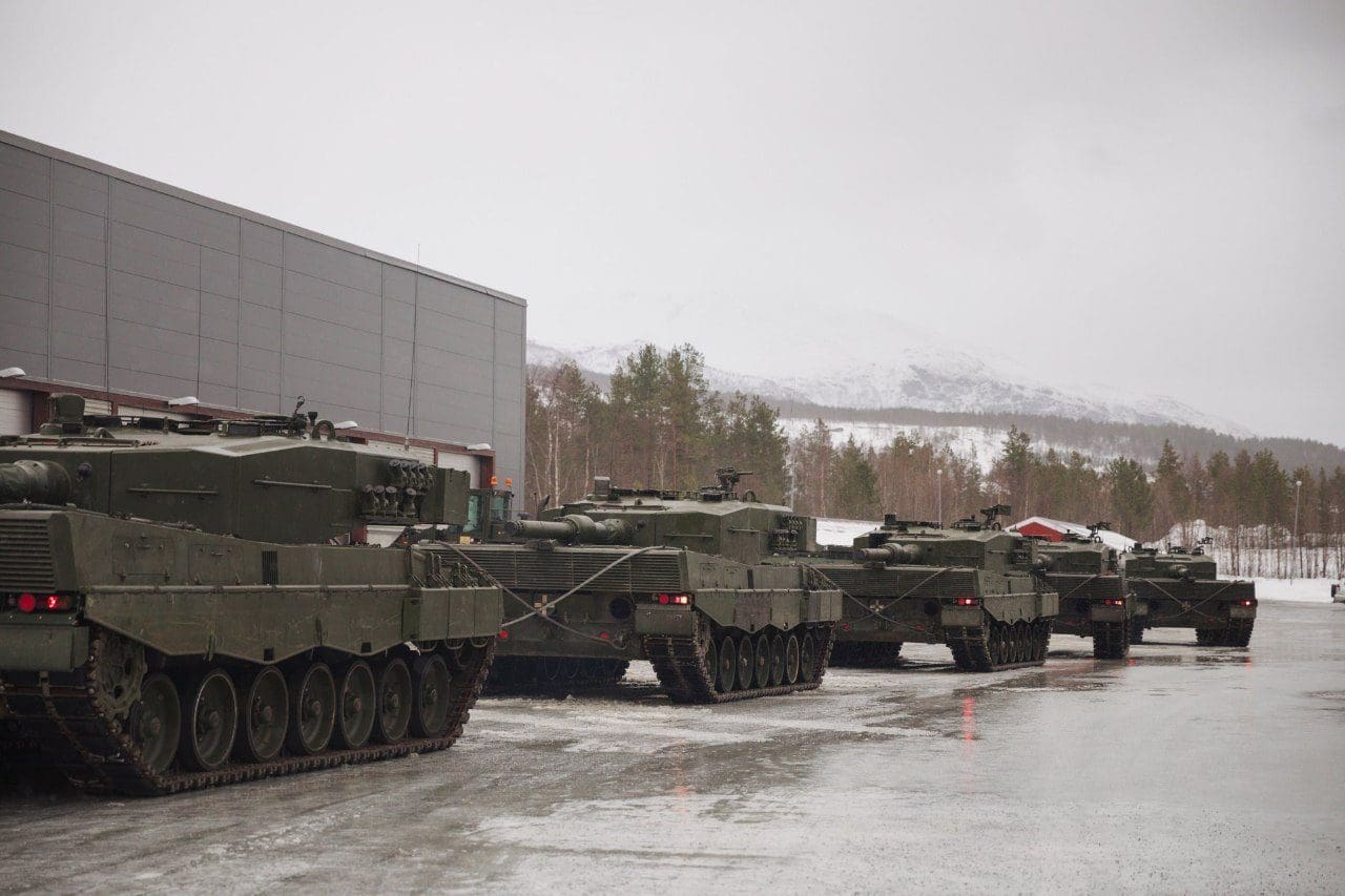 Norwegia rozpoczyna wystawianie Leoparda 2A4NO do dostawy na Ukrainę