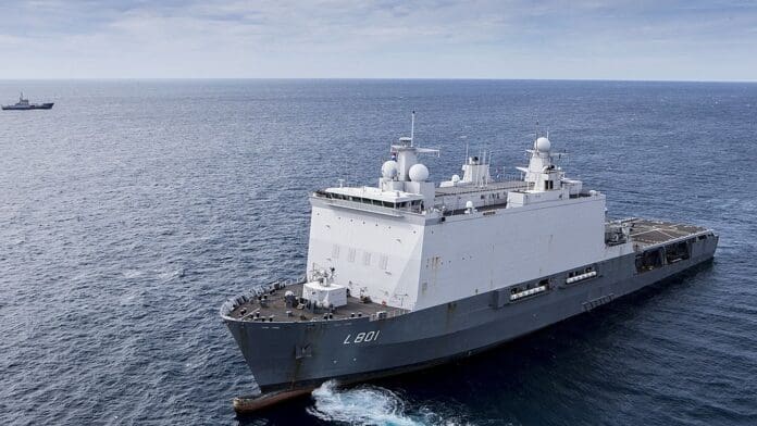 Damen finaliza la actualización de media vida del buque LPD HNLMS Johan ...