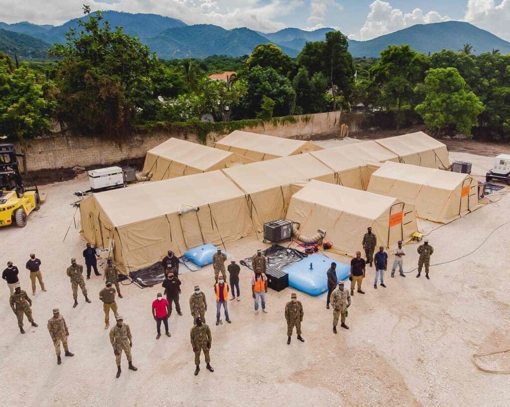 ZM en LAAD - Deployed Logix presenta sus refugios y soluciones de despliegue rápido para las ...