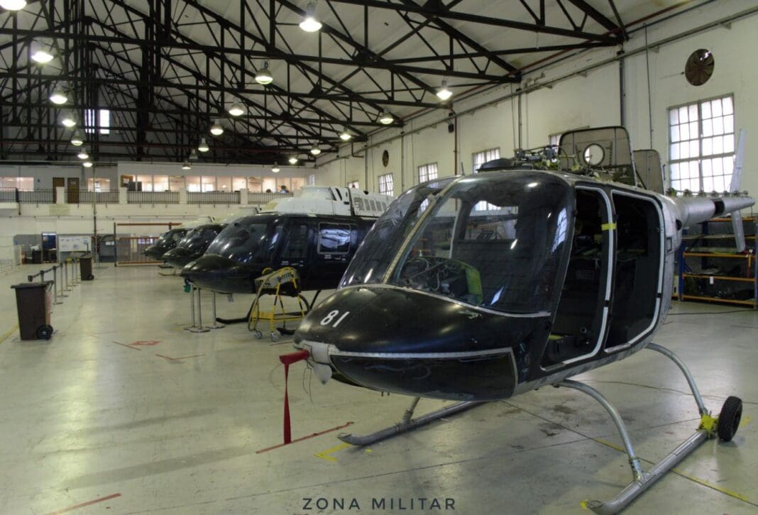 Con una línea consolidada, FAdeA continúa trabajando en los AB-206B1 de ...