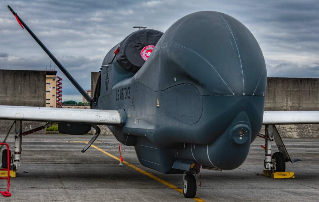 Una mirada a los RQ-4 Global Hawk que la Fuerza Aérea de EE. UU. ha desplegado en Japón