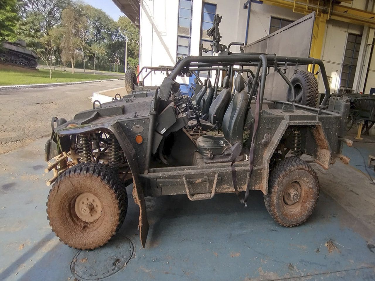 El Ejército Brasileño somete a pruebas a los vehículos ...