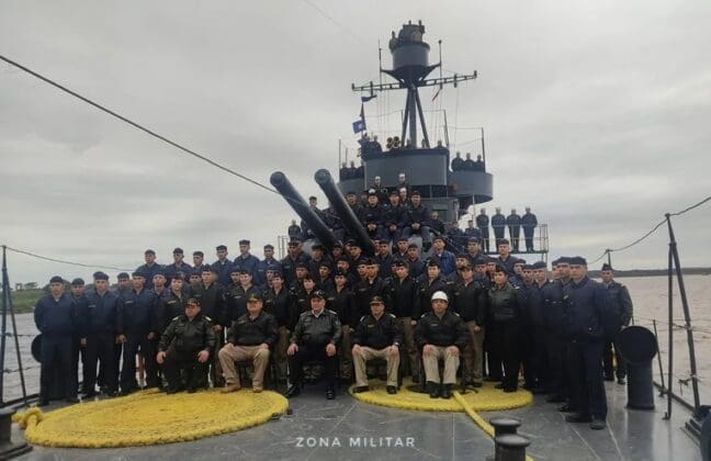 La Armada Paraguaya recupera al histórico “Cañonero Paraguay”