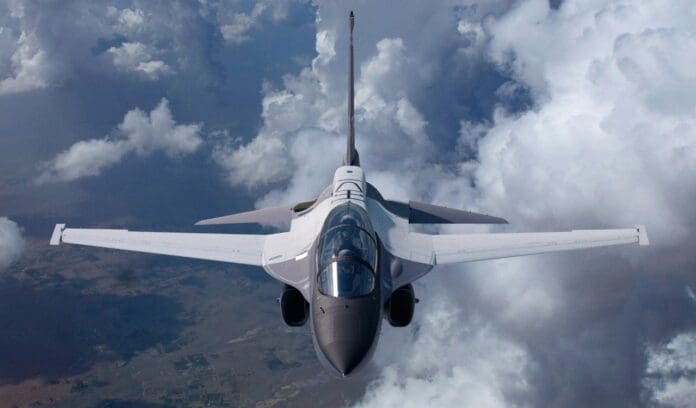 Lockheed Martin, KAI y Red 6 comienzan la integración del sistema de ...