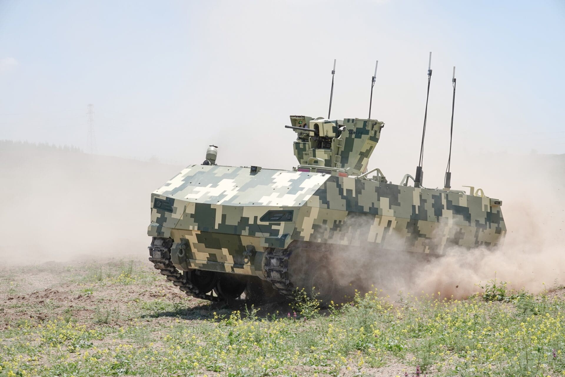 FNSS presenta los avances en el desarrollo de su nuevo UGV Shadow Rider ...