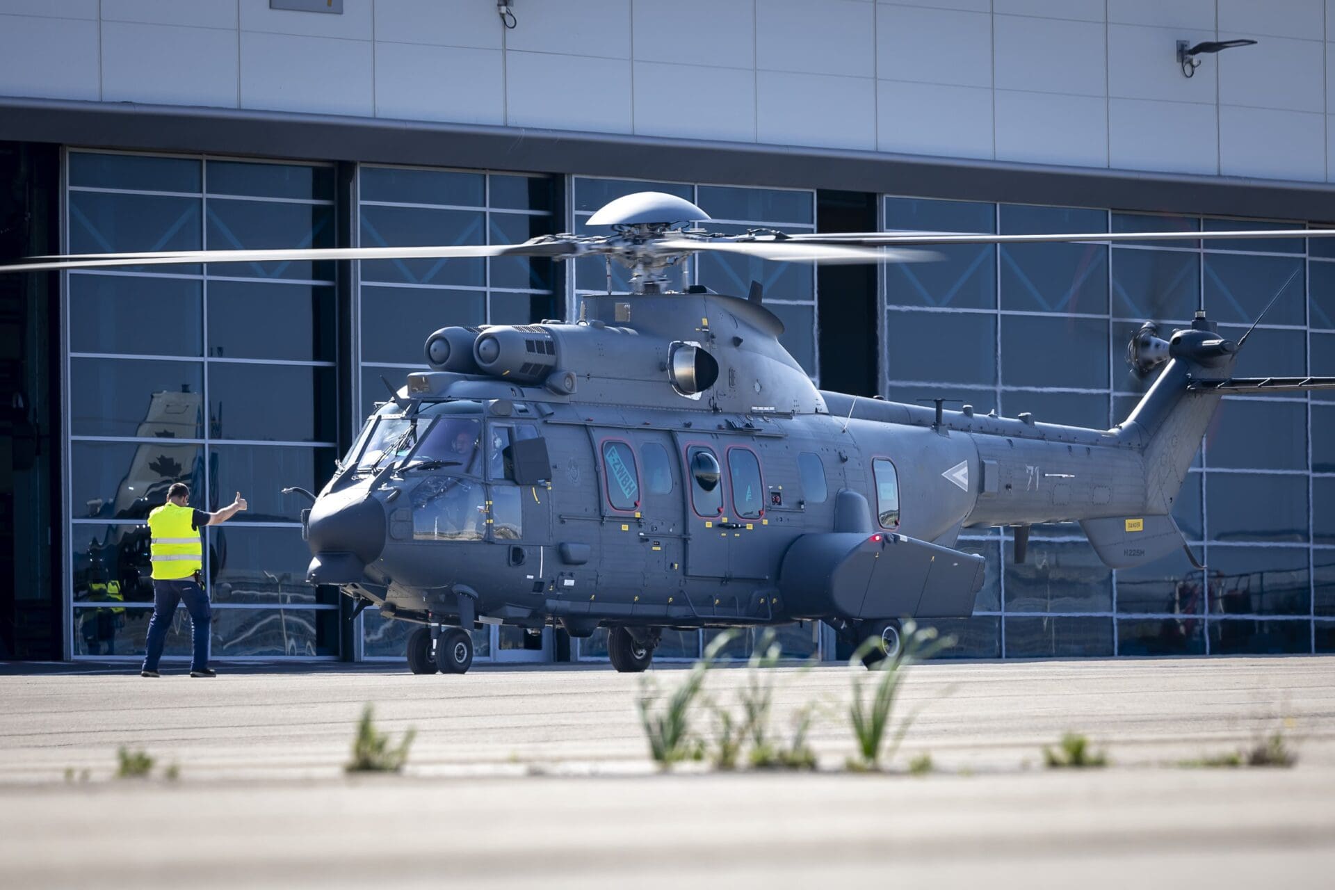 Airbus concreta la entrega de los primeros dos helicópteros H225M a la Fuerza de Defensa de Hungría