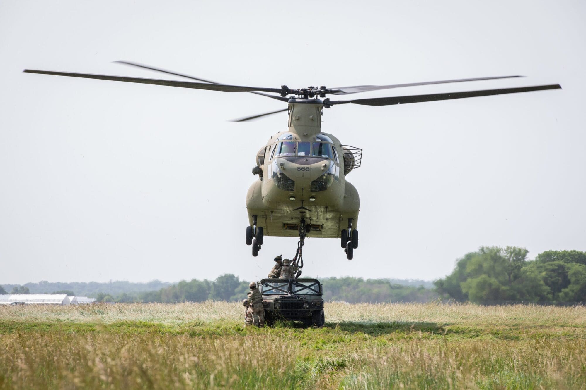 Mientras se prepara para fabricar el último lote de 19 CH-47F Block I, Boeing avanzará en la ...