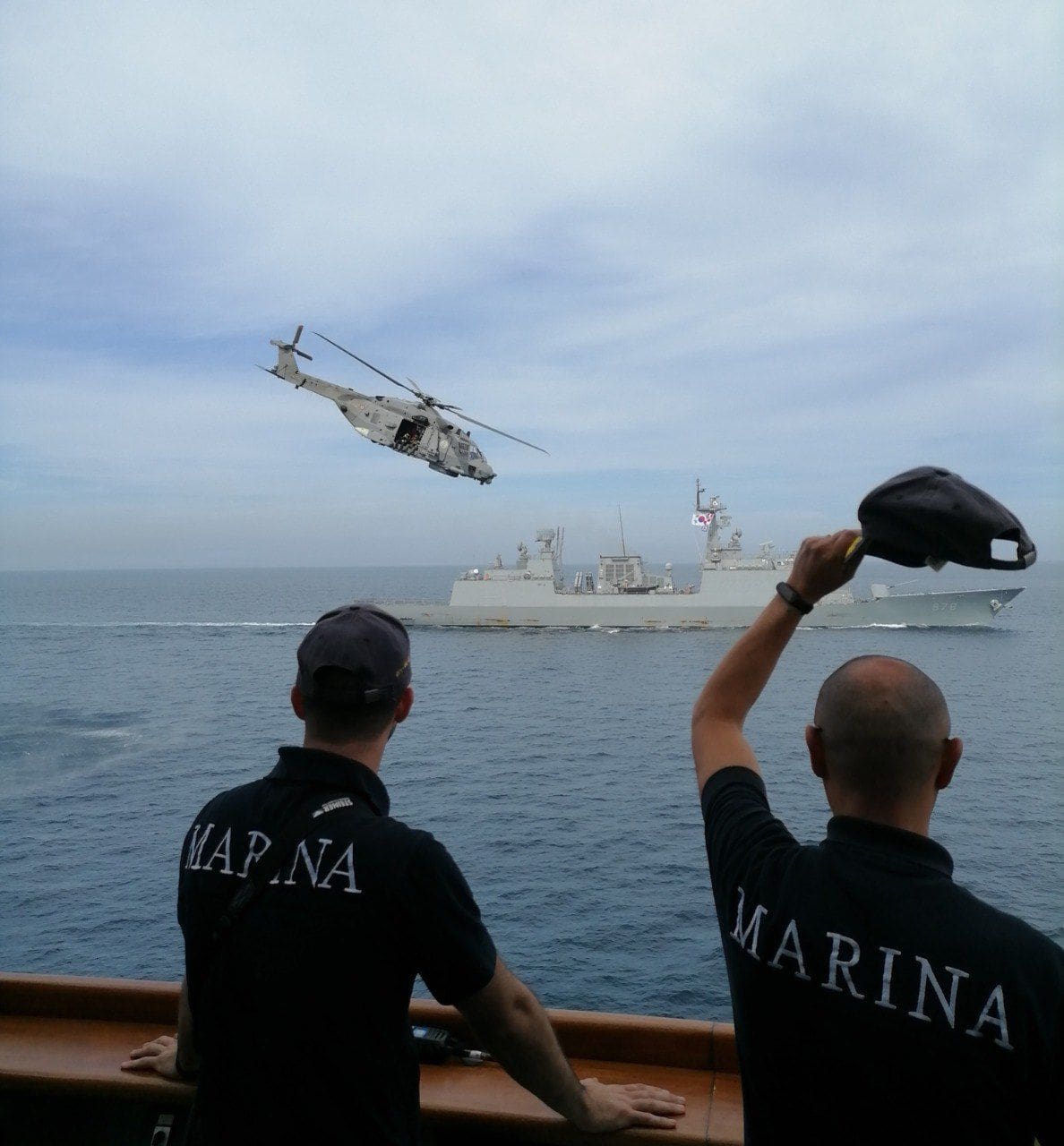 El patrullero multipropósito "Francesco Morosini" de la Marina Italiana ...