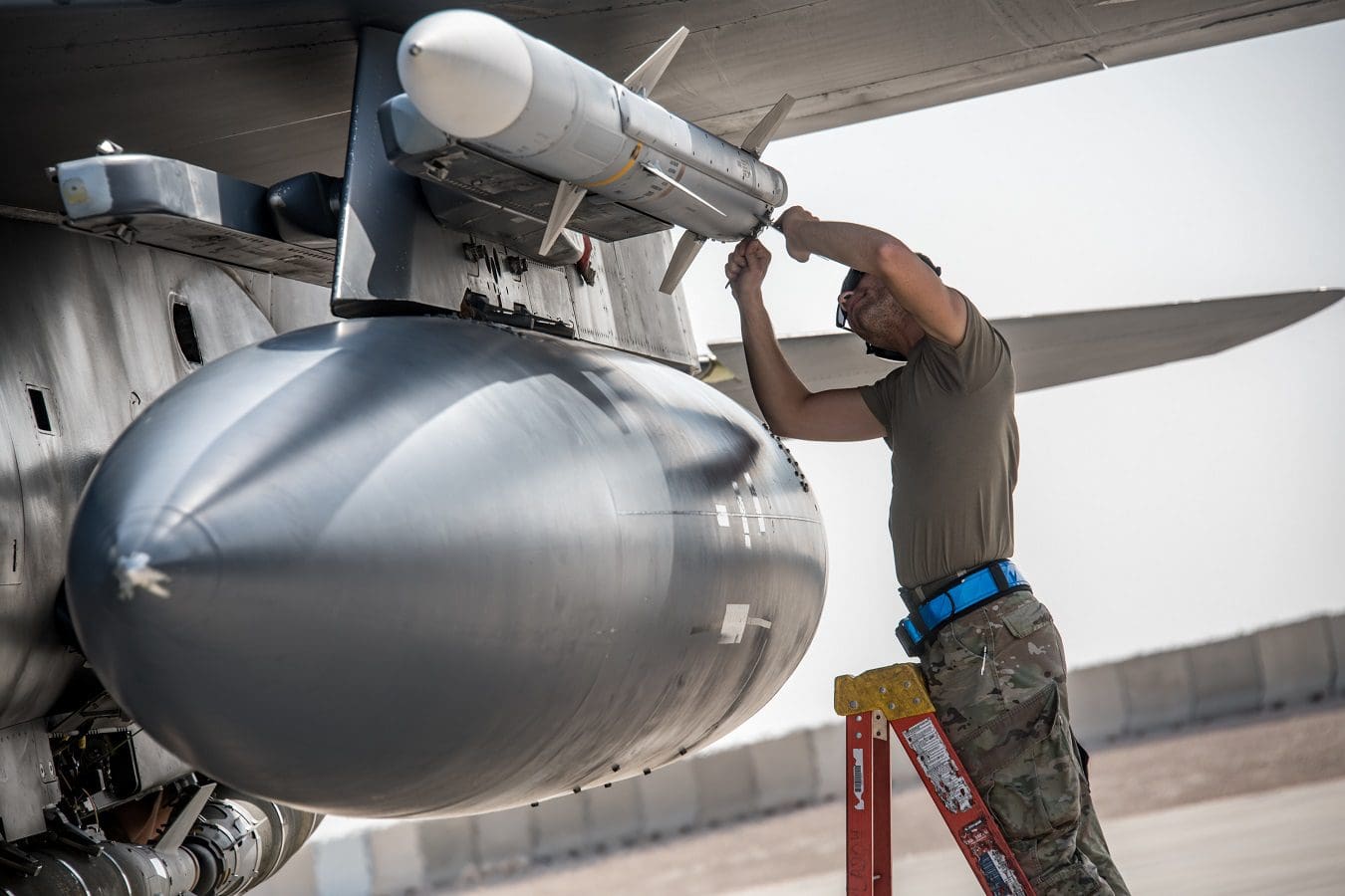La Fuerza Aérea de EE.UU. completó con éxito la primera prueba del ...