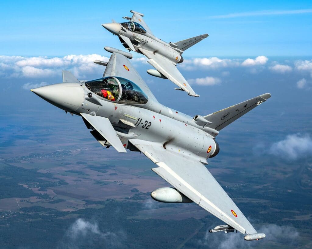 Los Eurofighter Typhoon del Ejército del Aire español desplegados en ...