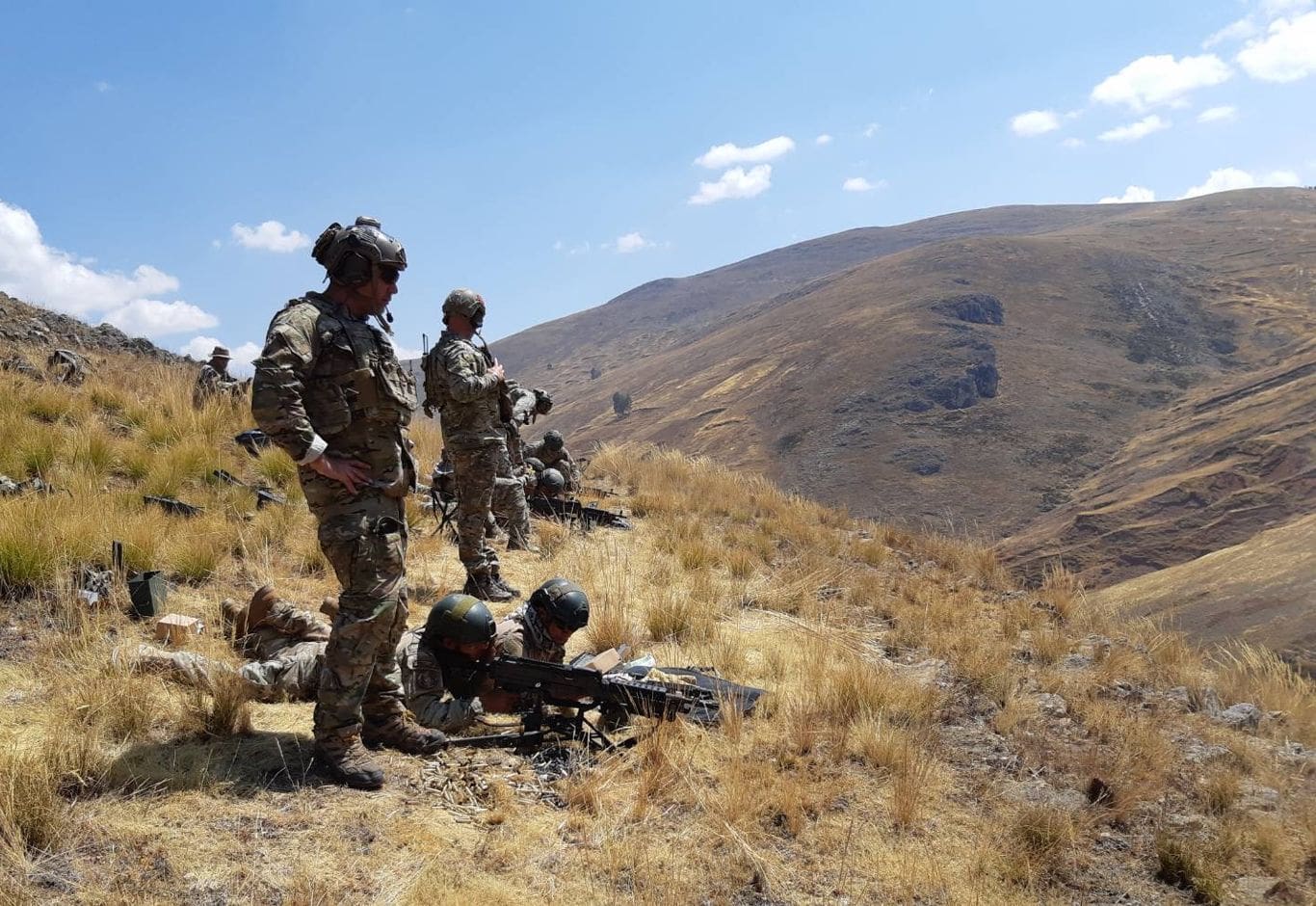 Tropa de operaciones especiales de EE.UU. y Perú se adiestran en tiro ...