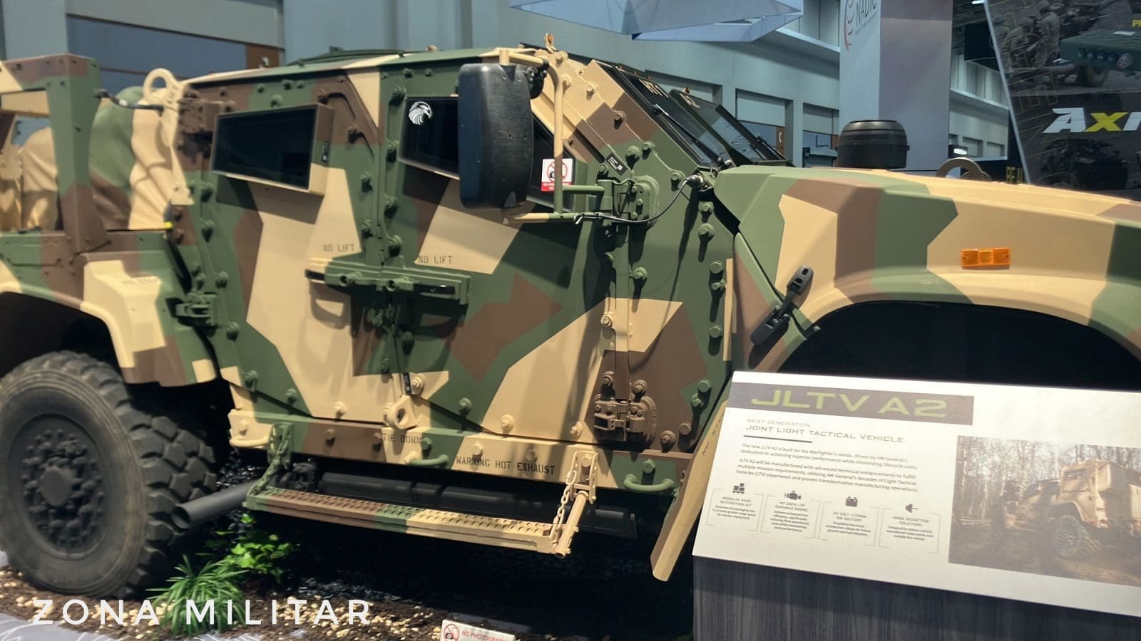 ZM en AUSA 2023 - AM General presentó la nueva versión A2 de su vehículo táctico JLTV